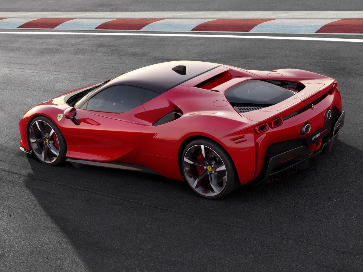 Ferrari SF90 | radicalmag