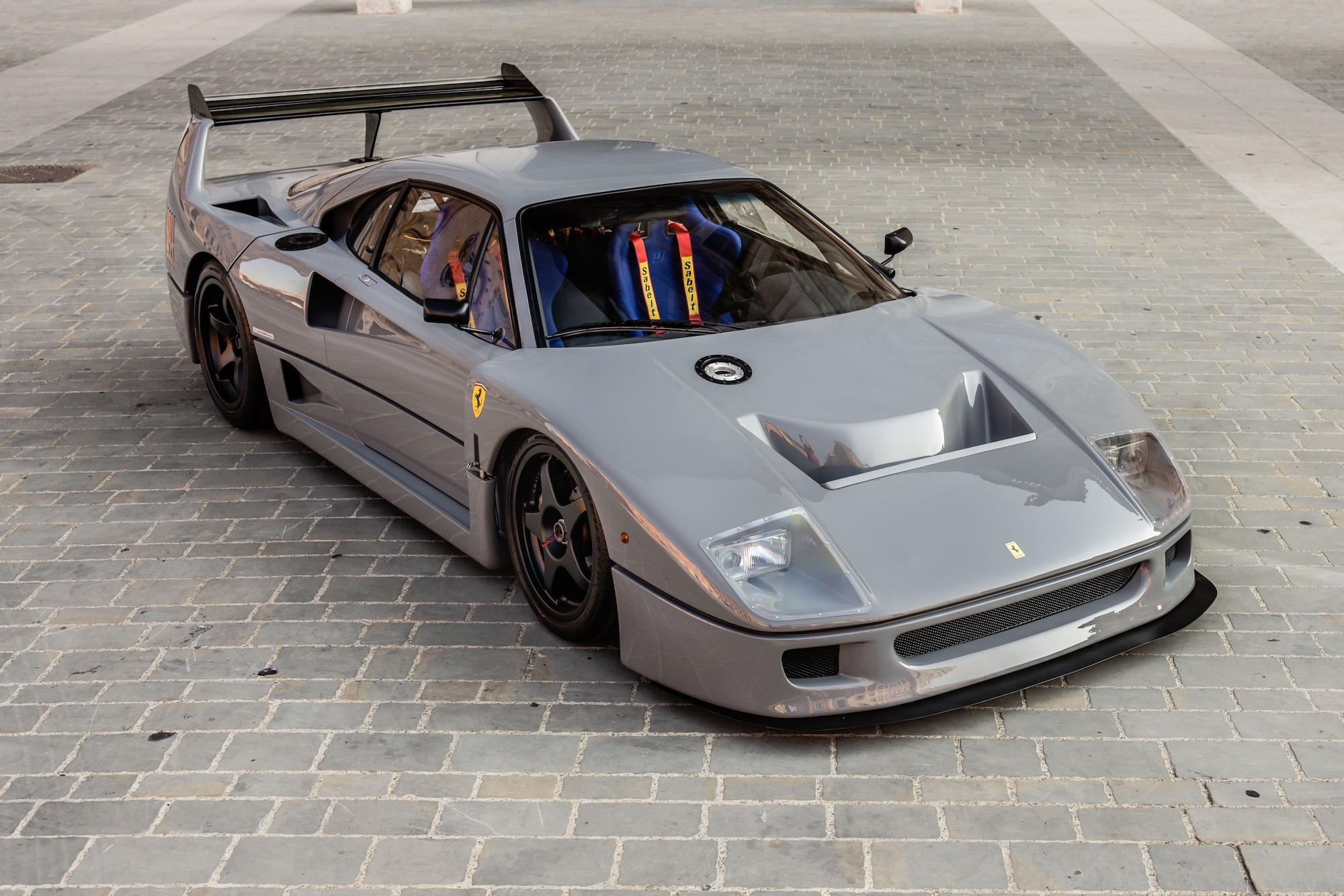 Ferrari F40 – 80782 | radicalmag Klassiker Sammlung