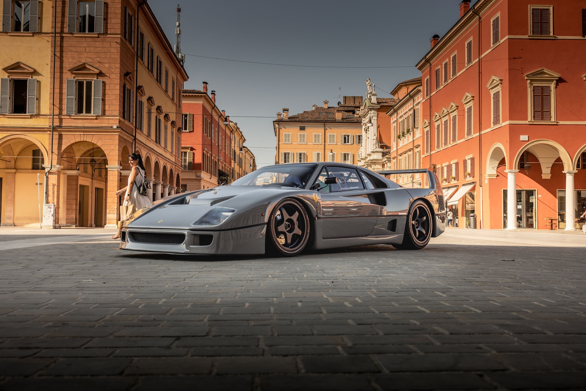 Ferrari F40 – 80782 | radicalmag Klassiker Sammlung
