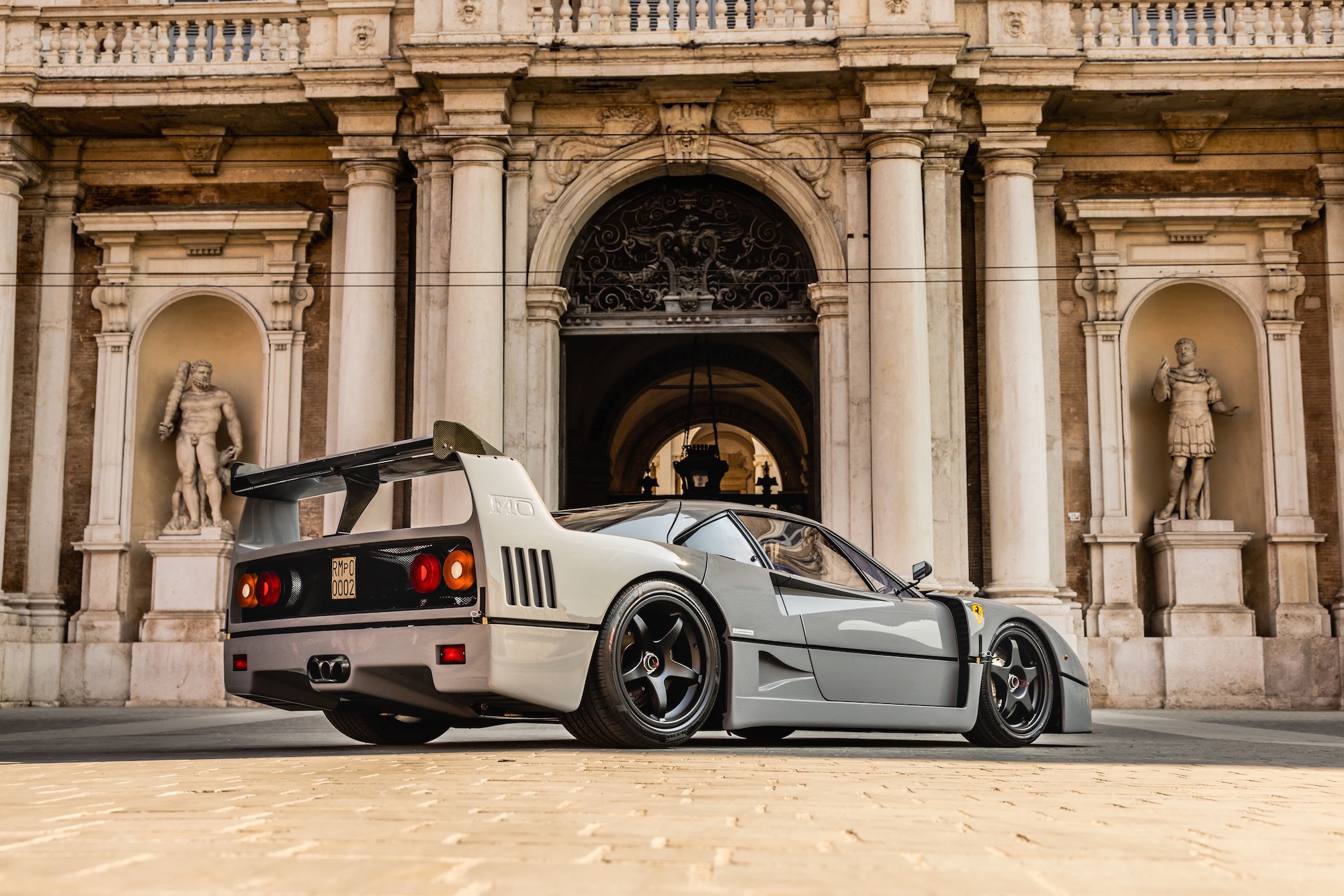 Ferrari F40 – 80782 | radicalmag Klassiker Sammlung