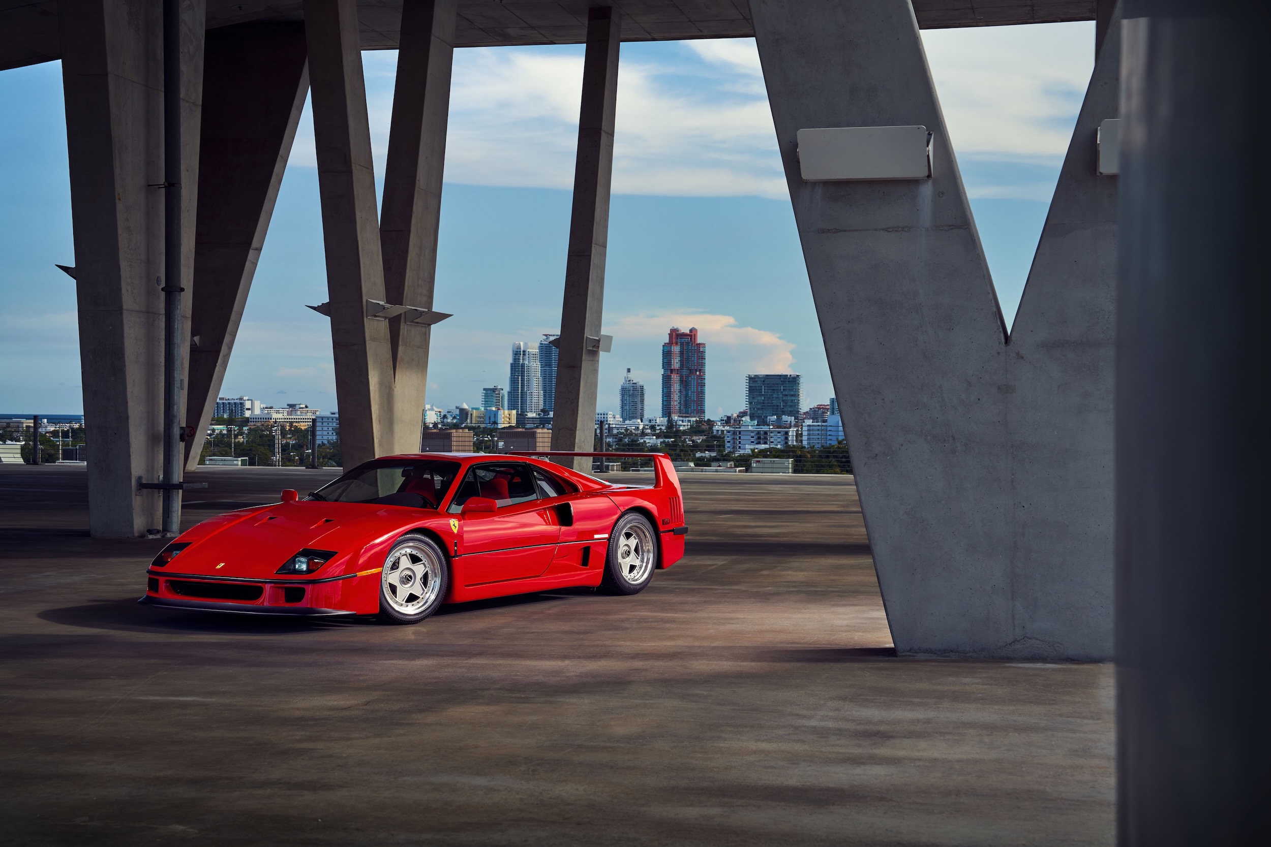 Ferrari F40 – The collection | radicalmag Klassiker