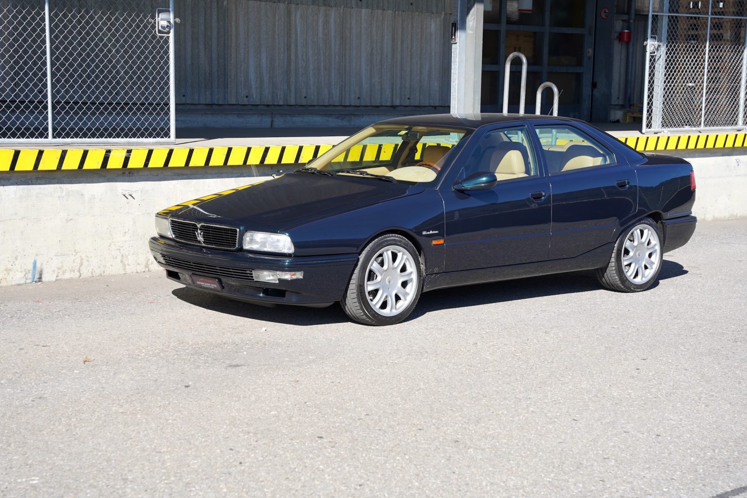 Experience Maserati Quattroporte V8 3.2 Evo (1999) | radicalmag