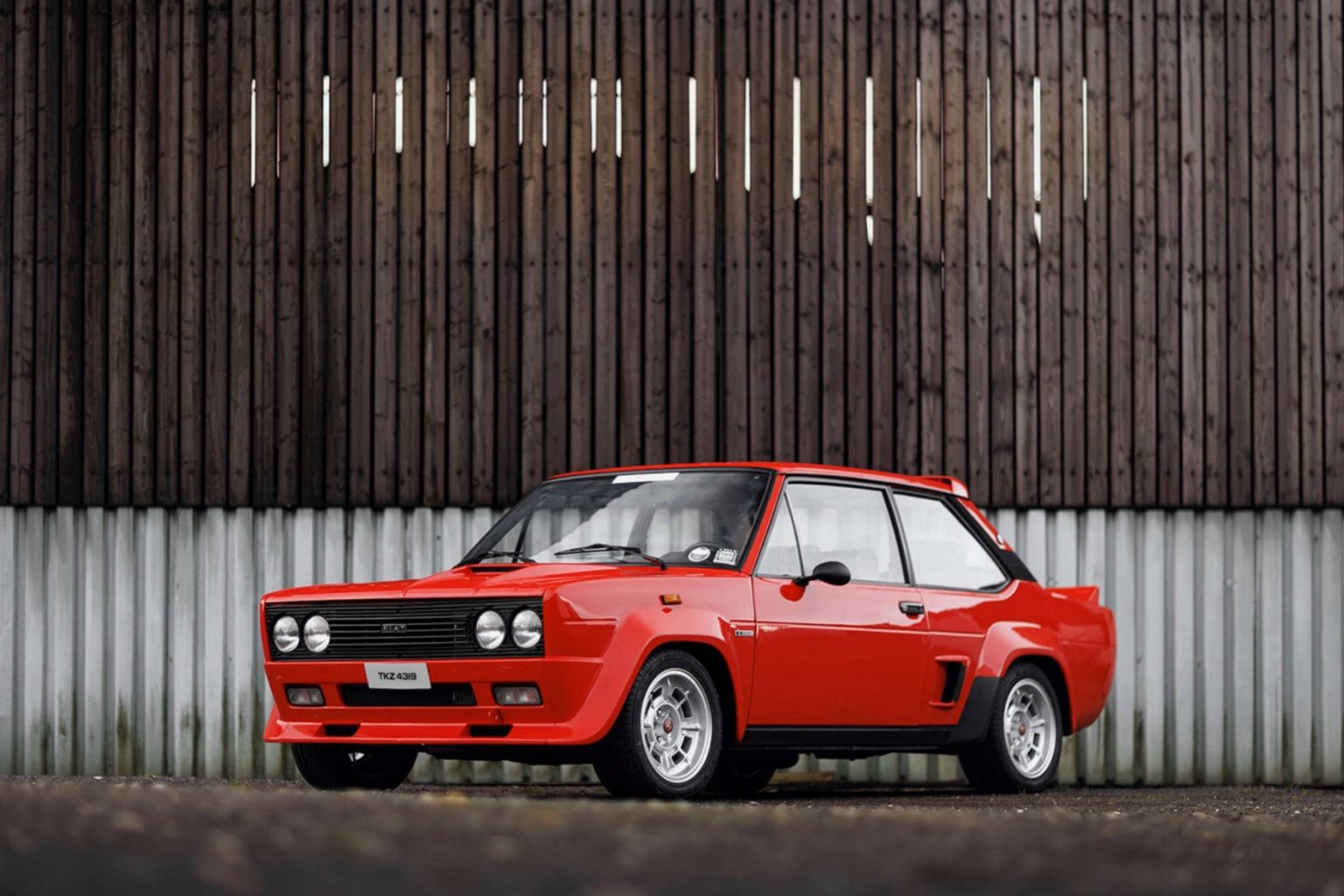 Fiat 131 Abarth Rally Stradale | radicalmag Classics Rallye