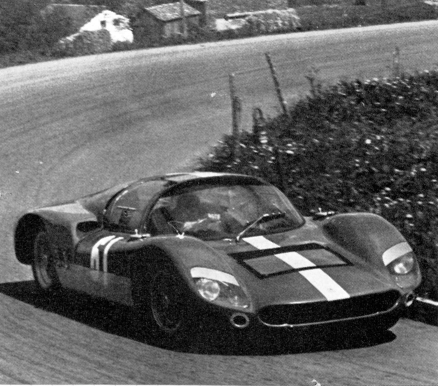 Der Porsche, der ein Ferrari war | radicalmag Racing