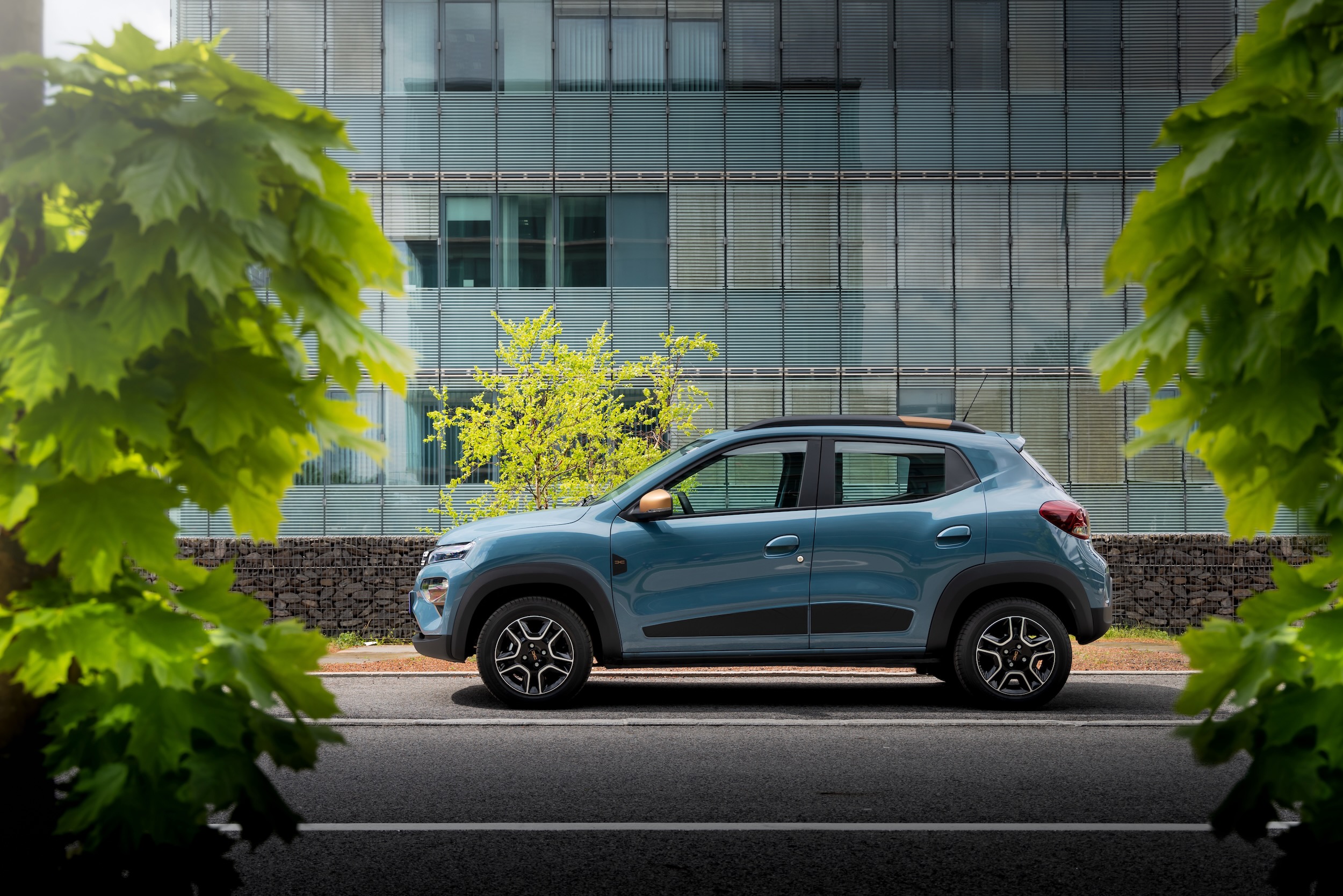 radical zero: Fahrbericht Dacia Spring | radicalmag