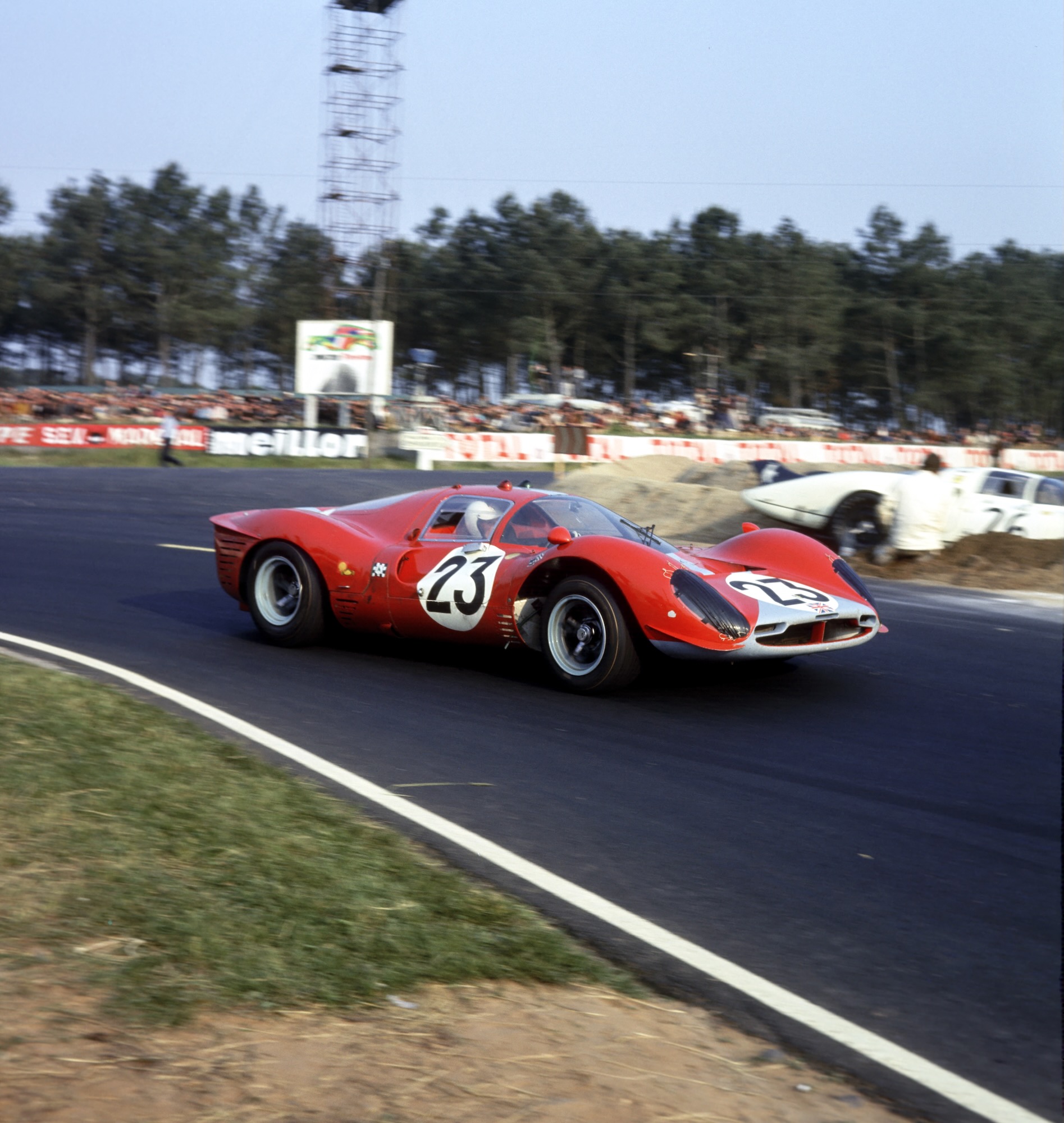30 Millionen für den Ferrari 412 P | radicalmag Auktion