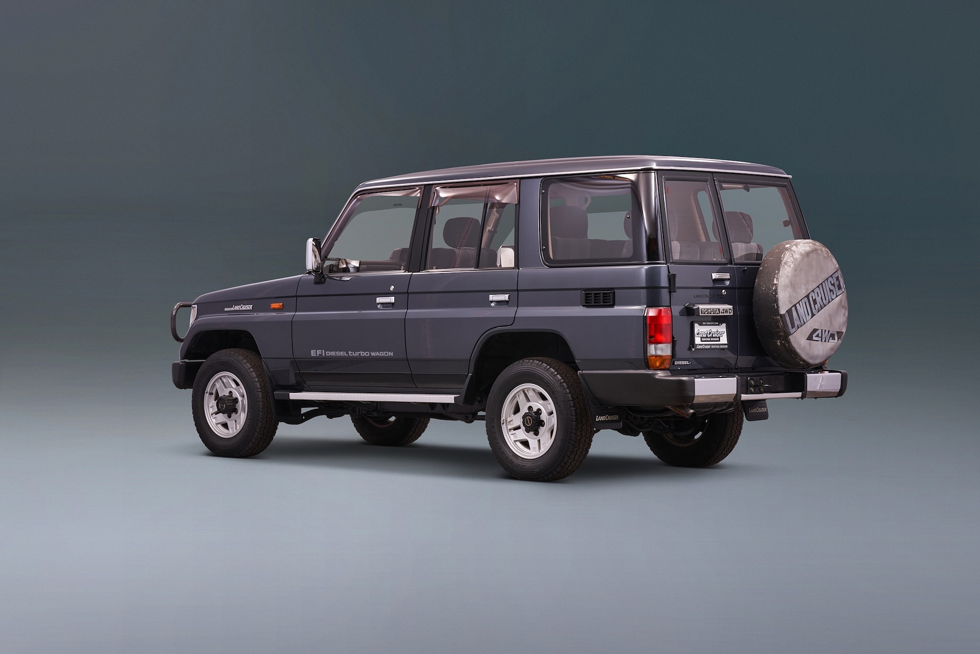 Toyota Land Cruiser (6) | radicalmag Klassiker J7 Kult Off-Road