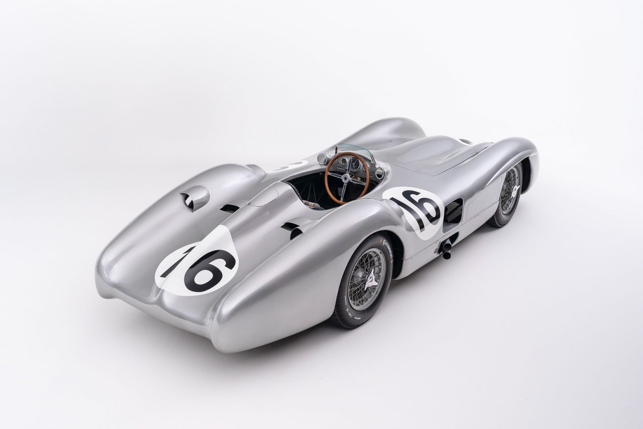 Mercedes W196 R «Streamliner» | radicalmag classics