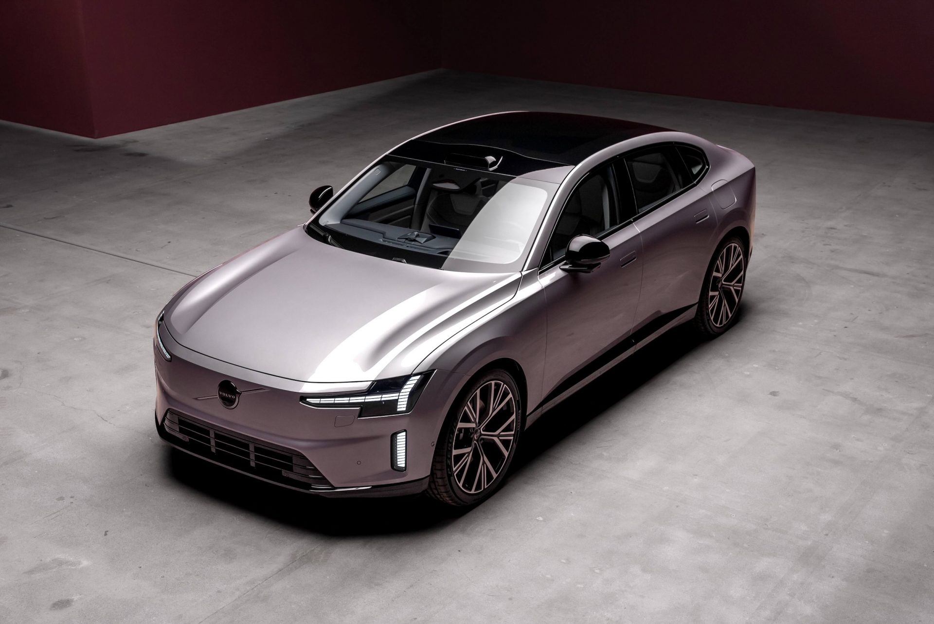 Neuheiten 10/2025 | radicalmag Volvo Lotus Audi
