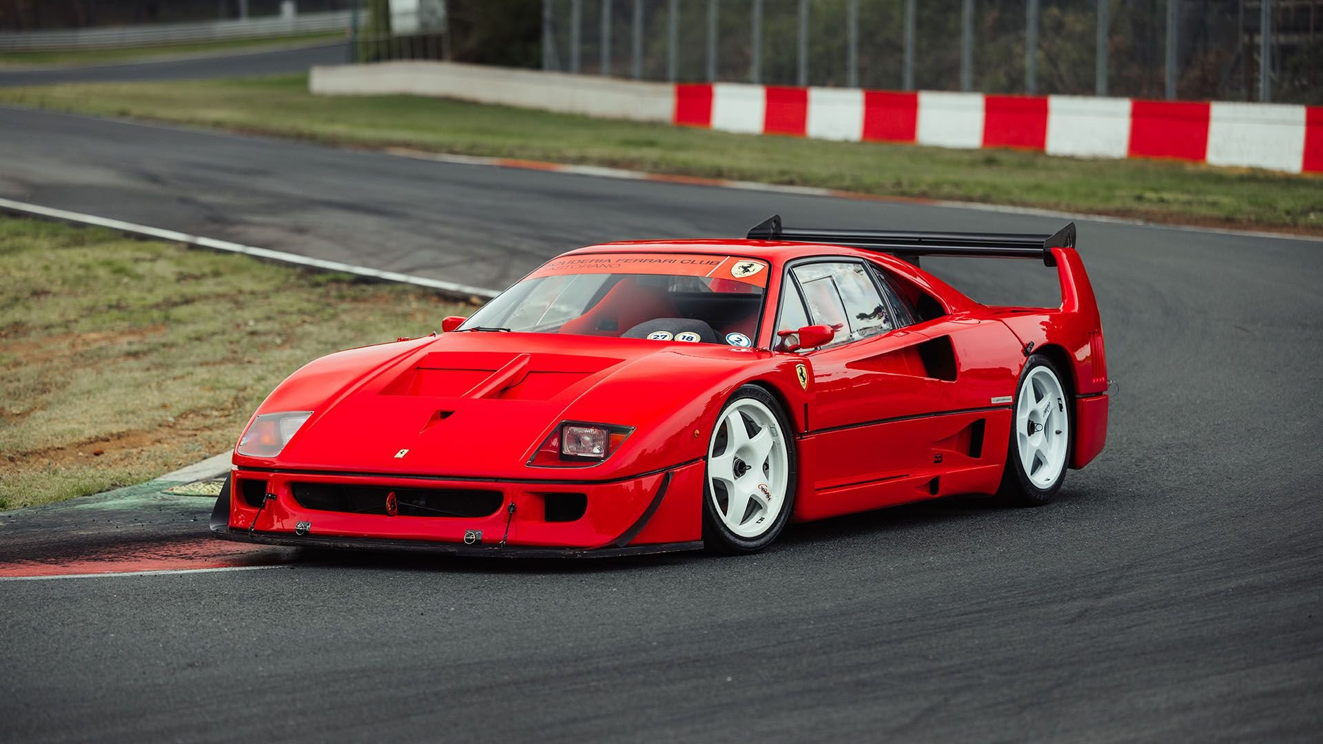 Ferrari Wallpaper Windows 8