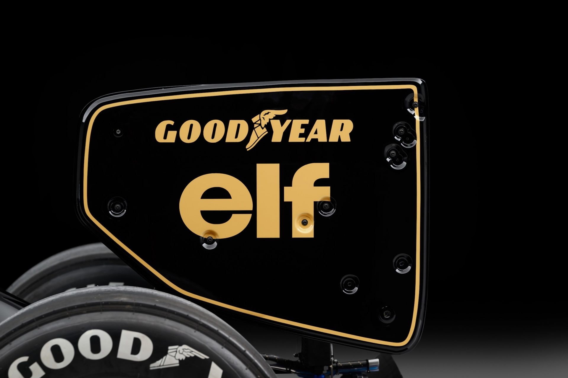 Formula 1: Lotus 98T (1986) | radicalmag racing Senna
