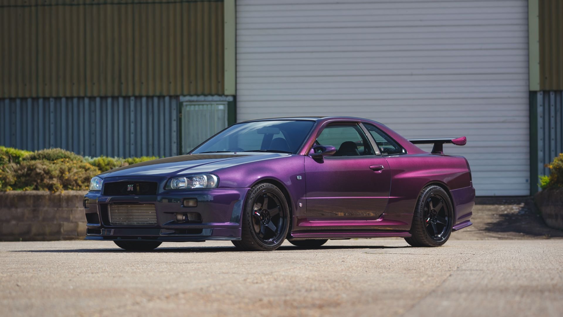 Nissan Skyline GT-R (R34) | radicalmag Japan Classics